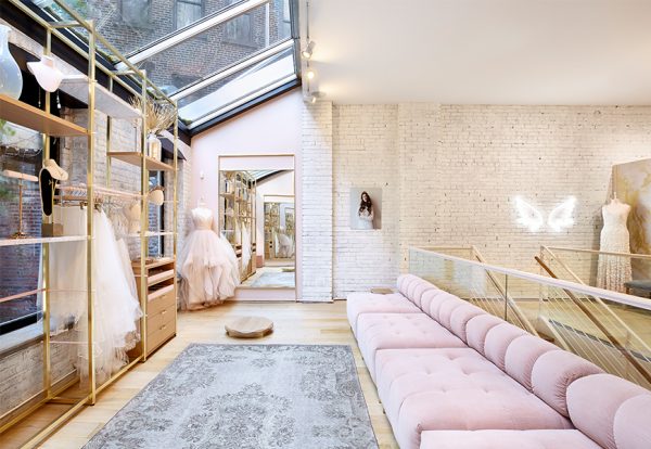 Shop the Look: Dream Design Around Your Dream Dress - Go Design Go